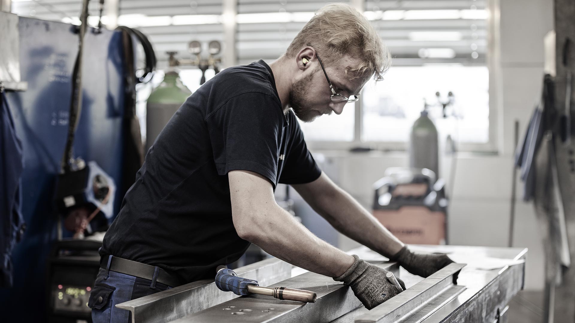 HEIBL GmbH • Blechteilefertigung, Sanitär- und Heizungstechnik