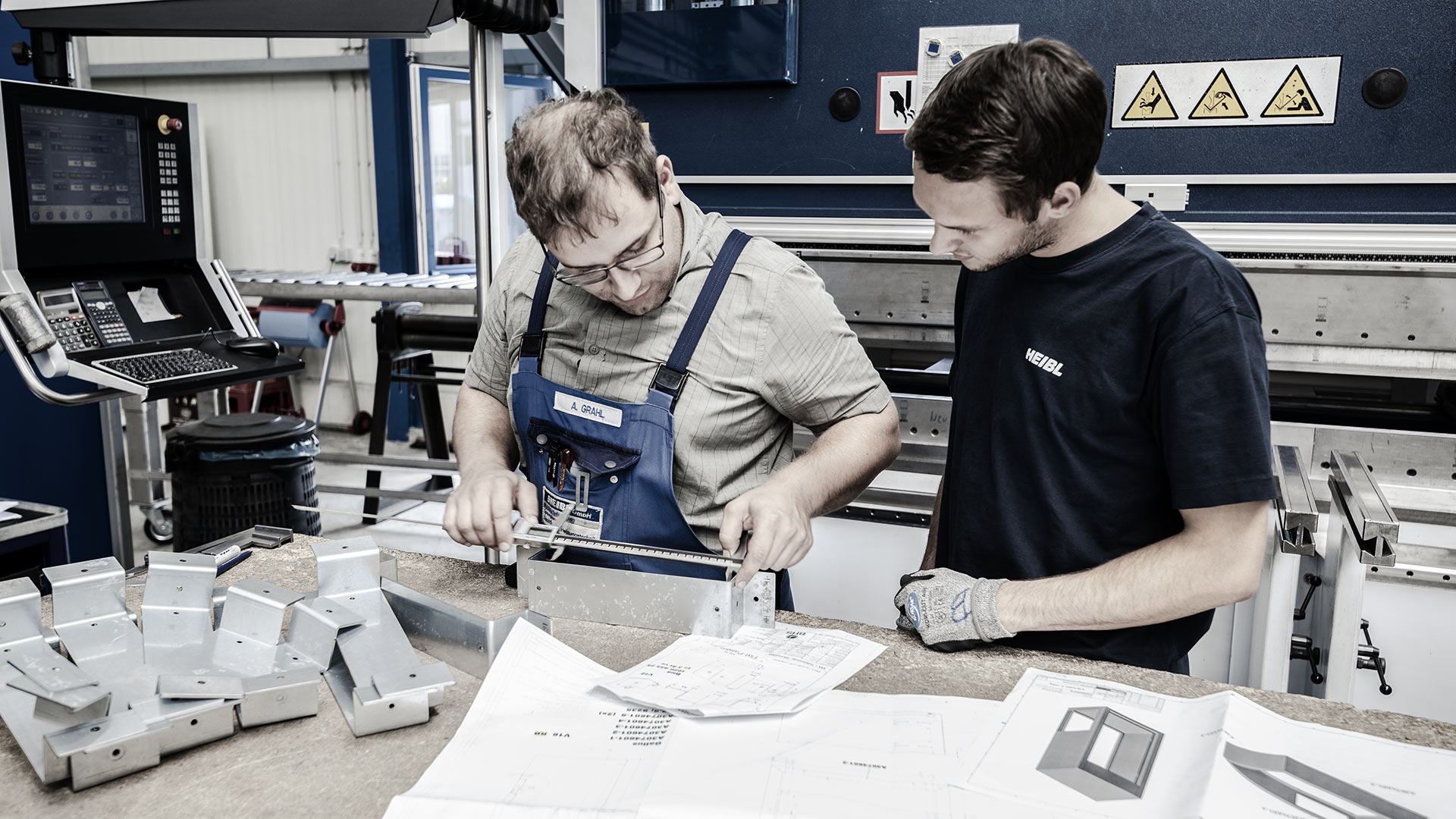 Abkanttechnik • HEIBL GmbH Weiherhammer